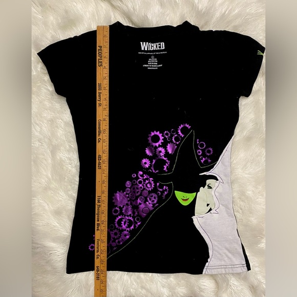 Wicked | Tops | Original Broadway Wicked Play Embroidered Womens Tee L ...